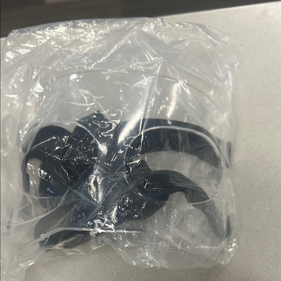 Other | Nwt Mueller Face Mask | Poshmark